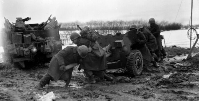 European Center Of Military History (EUCMH) 1st Infantry Division - Dom ...