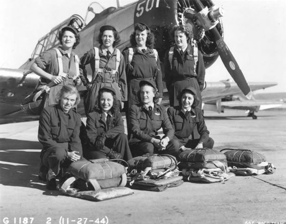 European Center Of Military History (EUCMH) Women At War - WW-2 (Photos)