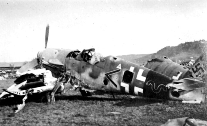 European Center Of Military History (EUCMH) German Defeat 1945 - Air ...